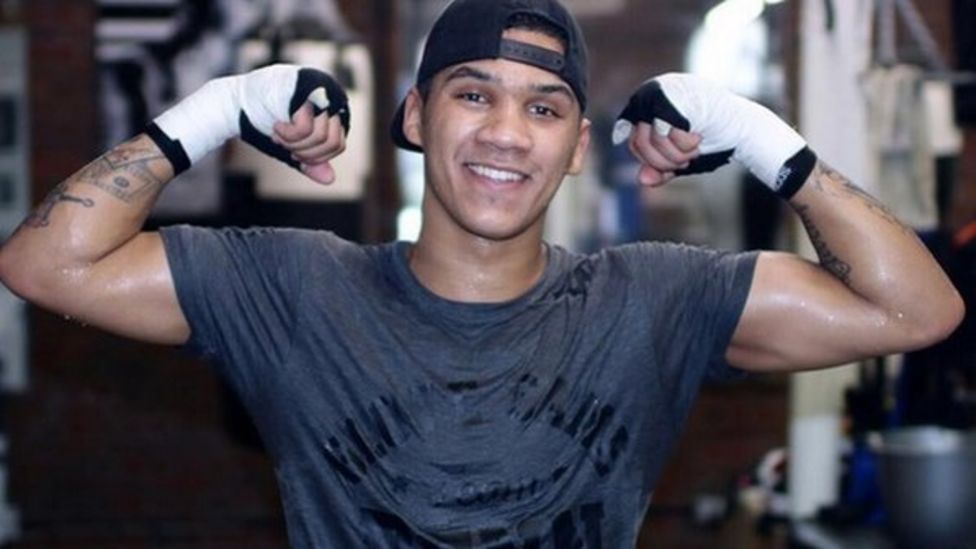 Conor Benn tipped for greatness by dad and boxing great Nigel - BBC Sport