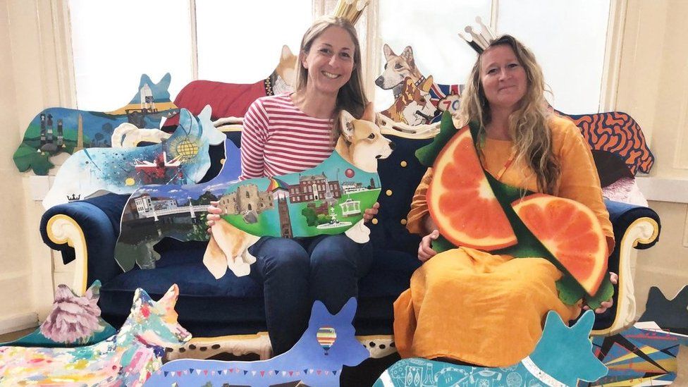 Queen Elizabeth II: Corgi trail founder 'couldn't stop crying' at Queen ...