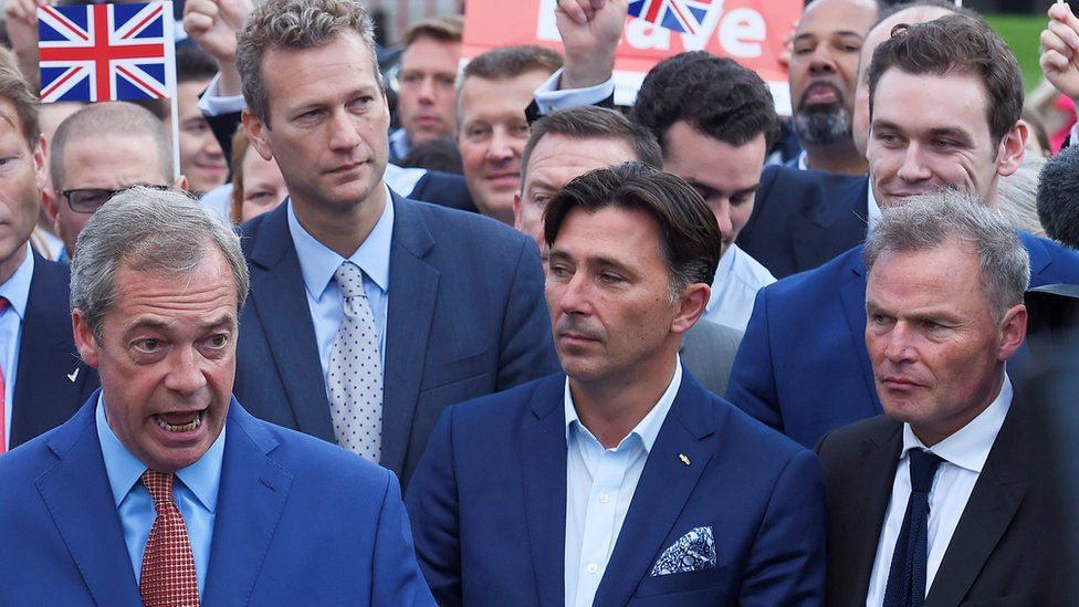 What it's like to work for a political leader in your twenties? - BBC News