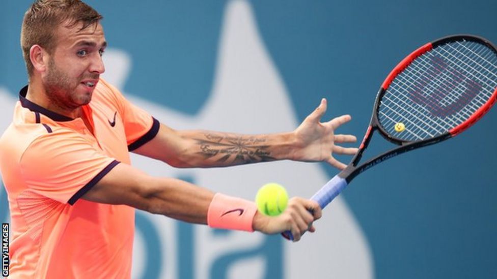 Dan Evans beats Dominic Thiem to reach Sydney semi-finals - BBC Sport