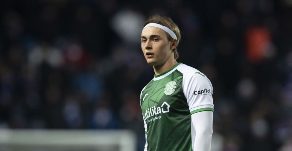 Elias Melkersen: Hibs forward joins Stromsgodset on loan - BBC Sport
