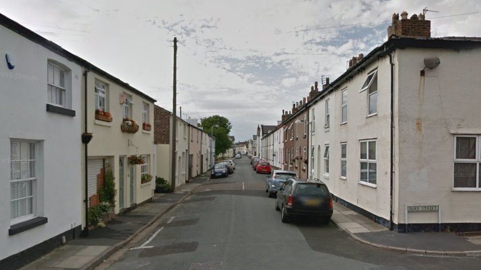 Waterloo house murder suspect arrested - BBC News