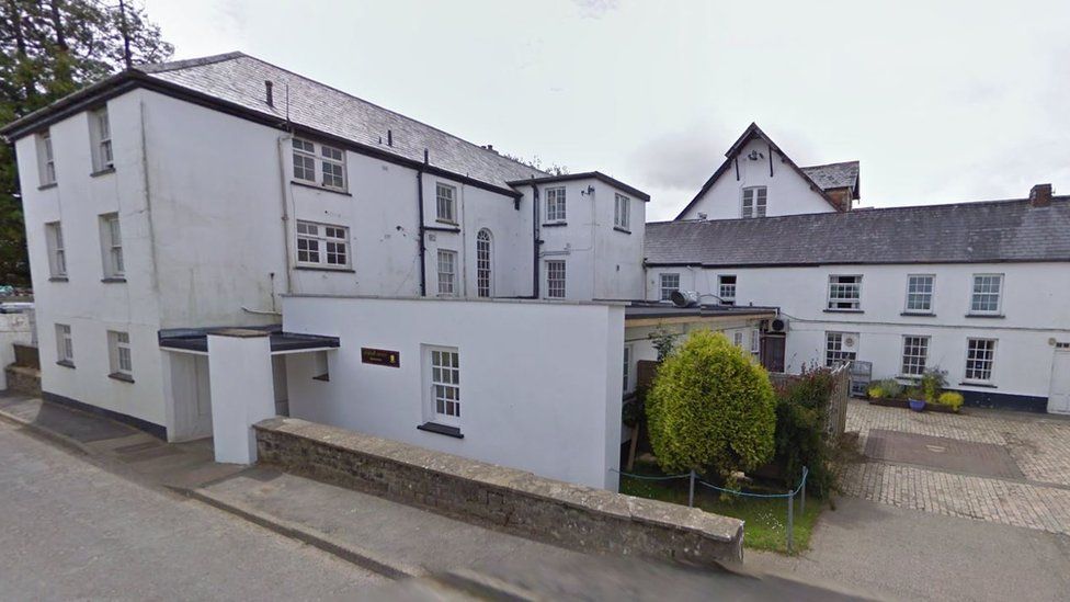 Payout to Shebbear College sex abuse victims - BBC News