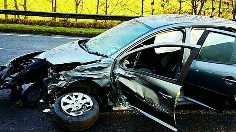 Six crashes on "treacherous" Ballymena roads - BBC News