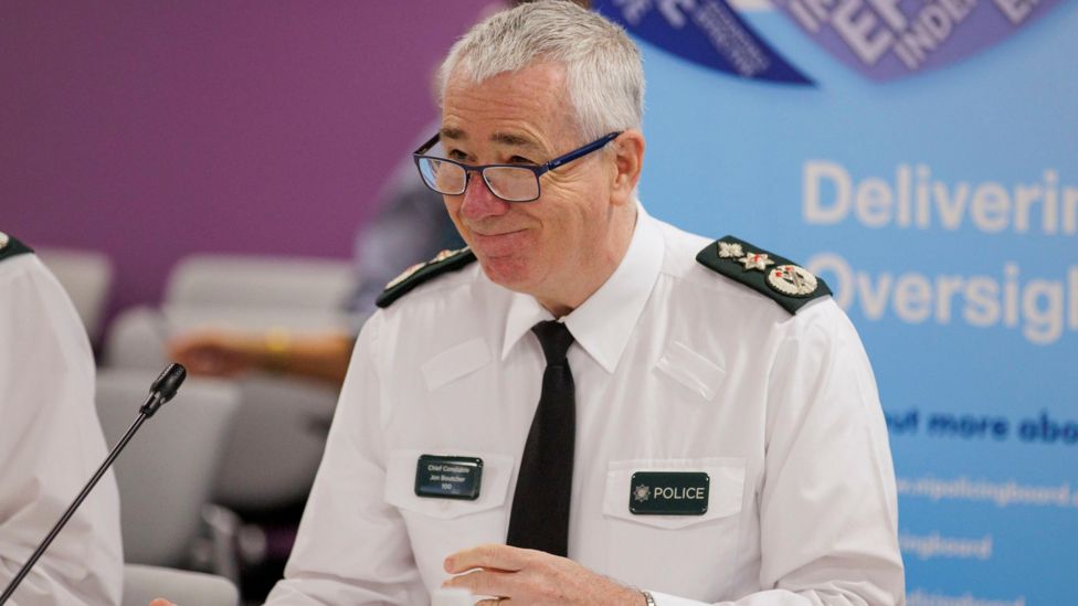 PSNI could be fined £750,000 over data breach - BBC News