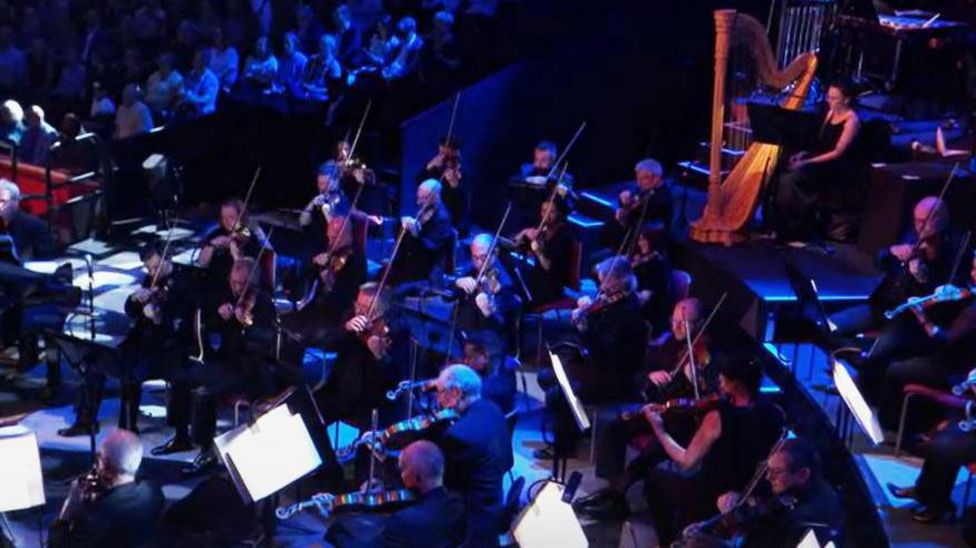 BBC Northern Soul orchestra tour kicks off in Wolverhampton - BBC News