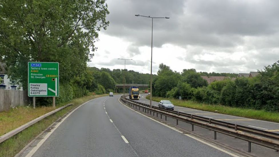 School offers support after girl, 12, dies in Telford car crash - BBC News