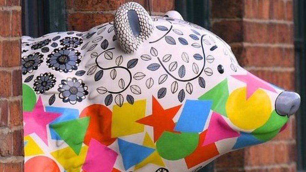 Ossett schoolboy bids £11k to win giant bear statue dedicated to him ...