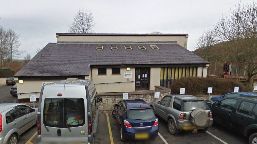 Funding 'U-turn' for Corwen GP surgery in Denbighshire - BBC News