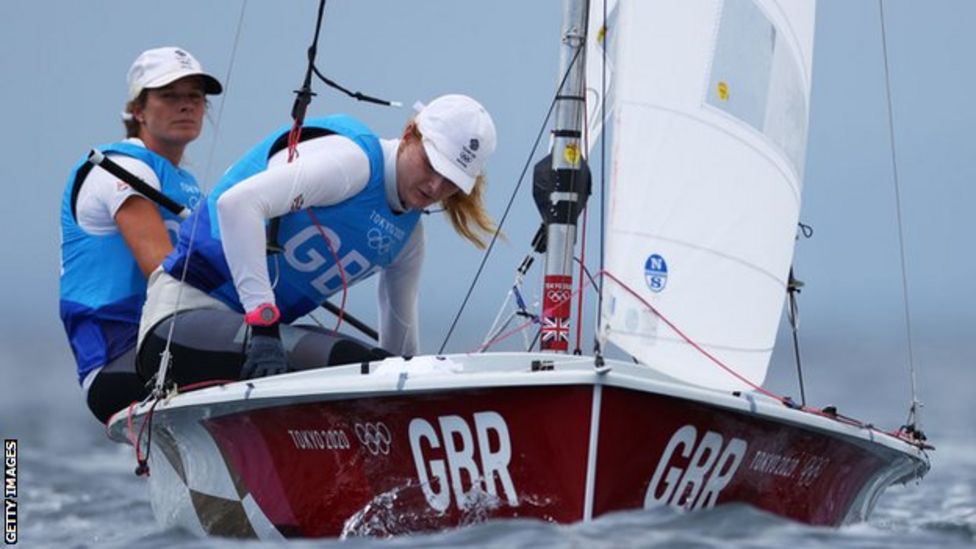 Tokyo Olympics: Hannah Mills and Eilidh McIntyre remain in sailing ...