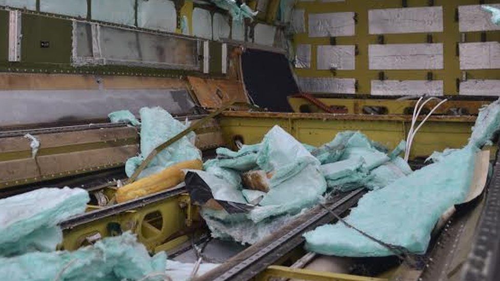 Cessna jet school classroom transformation under way - BBC News