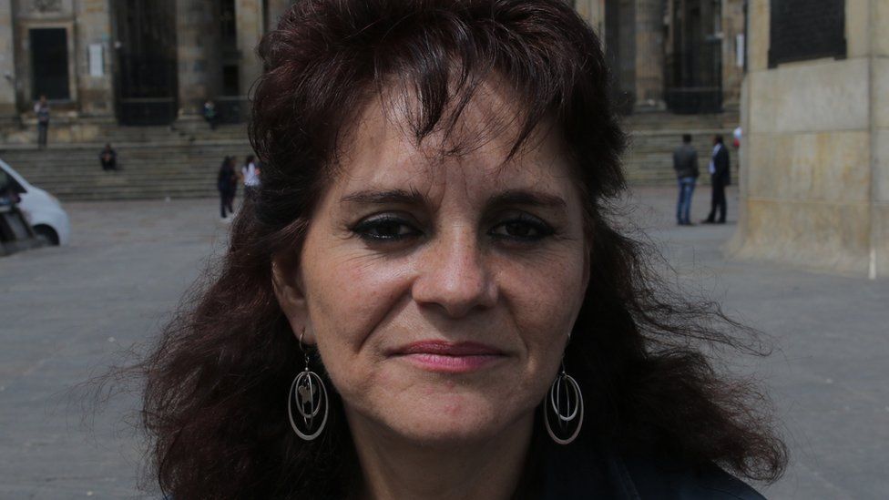 Colombia peace deal: Does it signal a new start? - BBC News