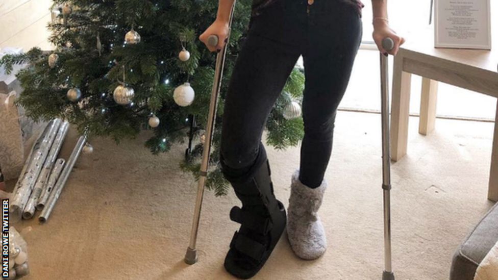 Dani Rowe: Olympic cyclist fractures foot a week after retiring - BBC Sport