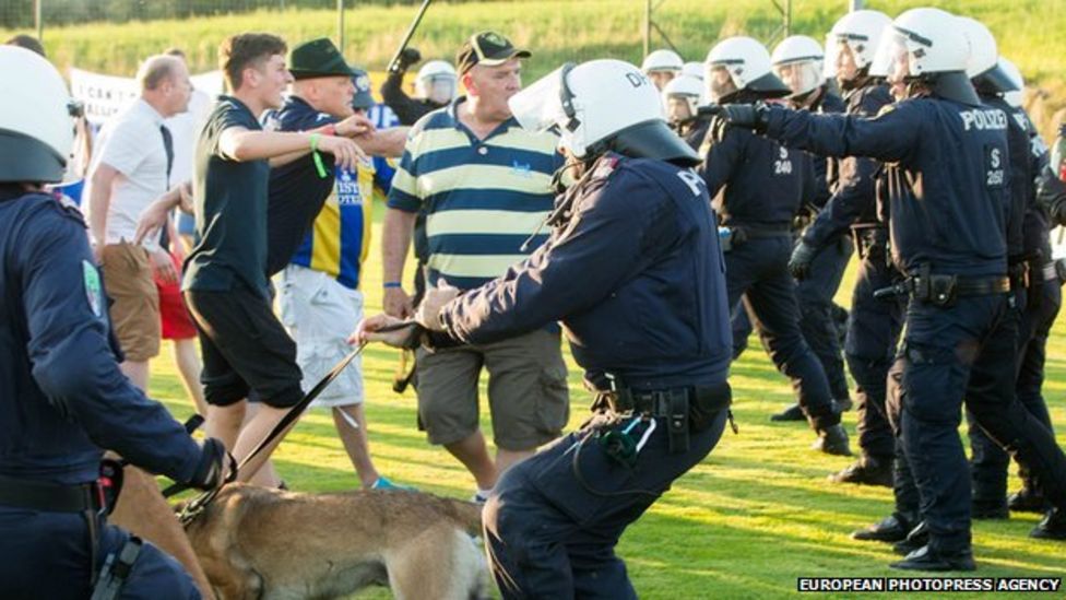 Leeds United fans arrested in Salzburg match brawls - BBC News