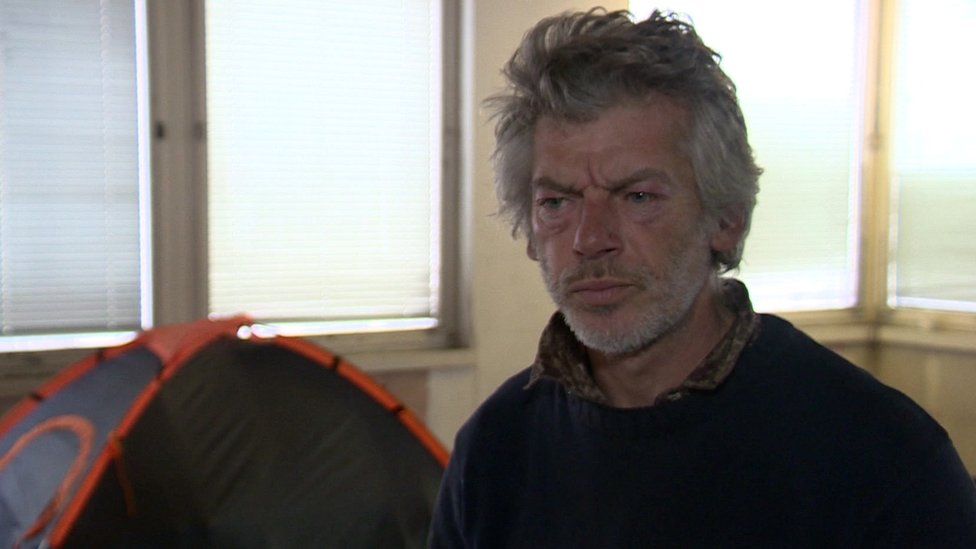 Great Portland Street squatters ordered to leave - BBC News