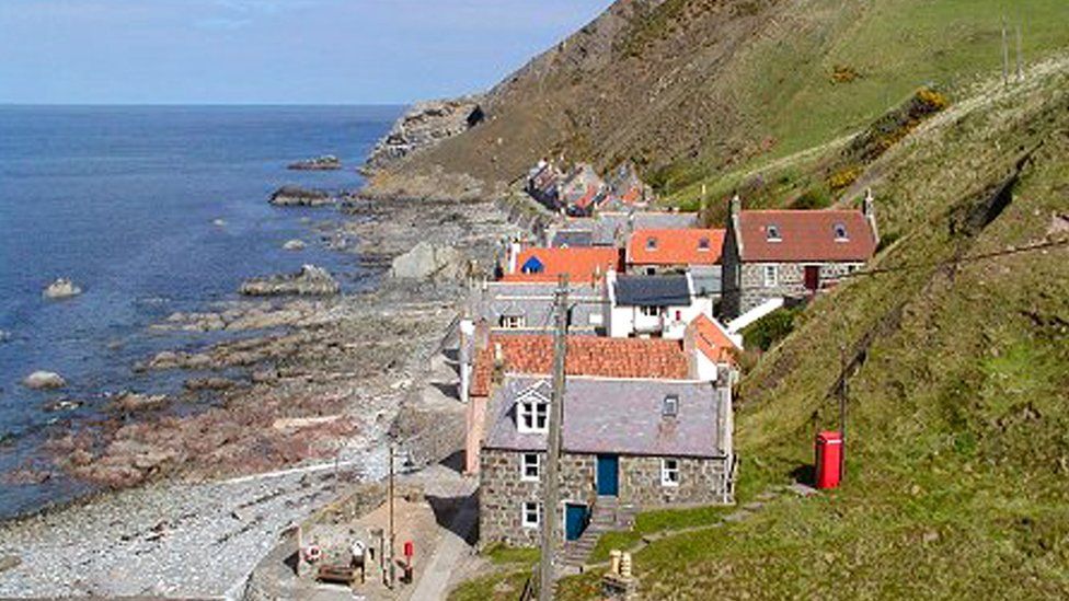 Coastal road at Crovie to be closed until spring - BBC News