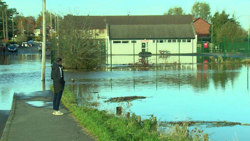 Downpatrick flooding has 'ripped the heart' out of town - BBC News