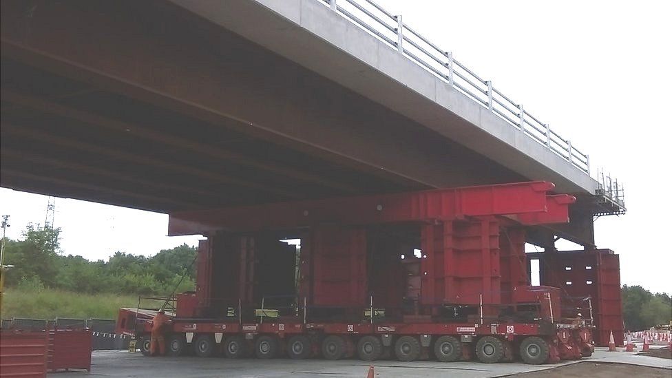 M27 closure: 'Significant delays' expected as new bridge installed ...