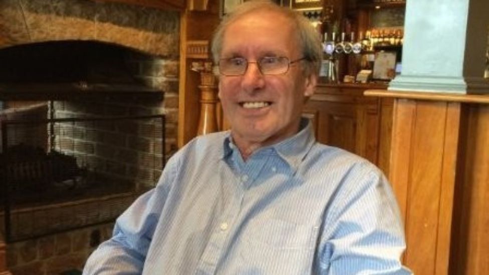 Peter Holbrook: Bogus financial adviser conned victims out of £900k ...