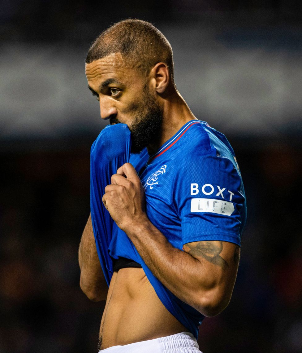 Clement looks for long-term gain with Roofe 'rebuild' - BBC Sport