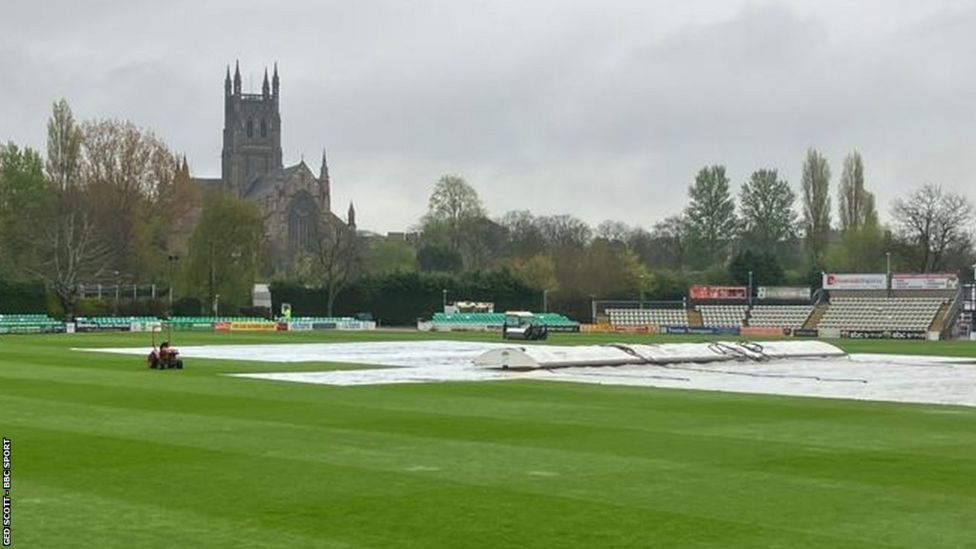 County Championship: Pears-Gloucestershire rained off at Worcester ...