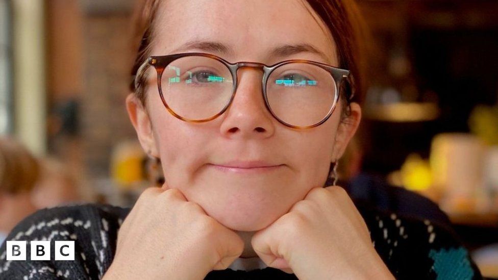 3 llun: Lluniau pwysicaf Heledd Bianchi - BBC Cymru Fyw