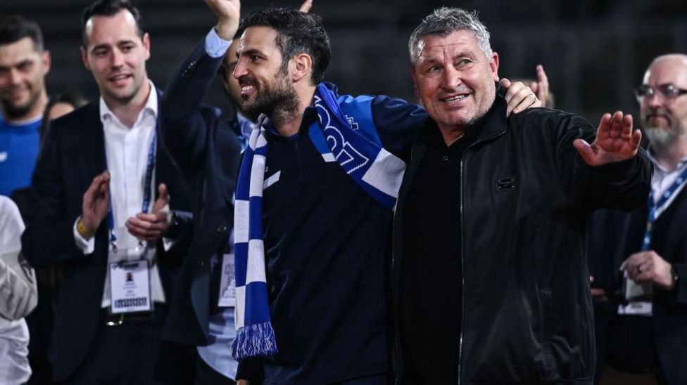 Como: How Osian Roberts helped end 21-year Serie A absence - BBC Sport