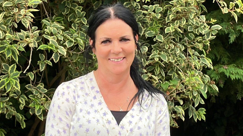 BBC CWR Make a Difference award winners honoured - BBC News