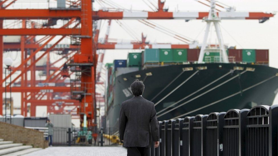 Japan's exports fall for fourth consecutive month - BBC News