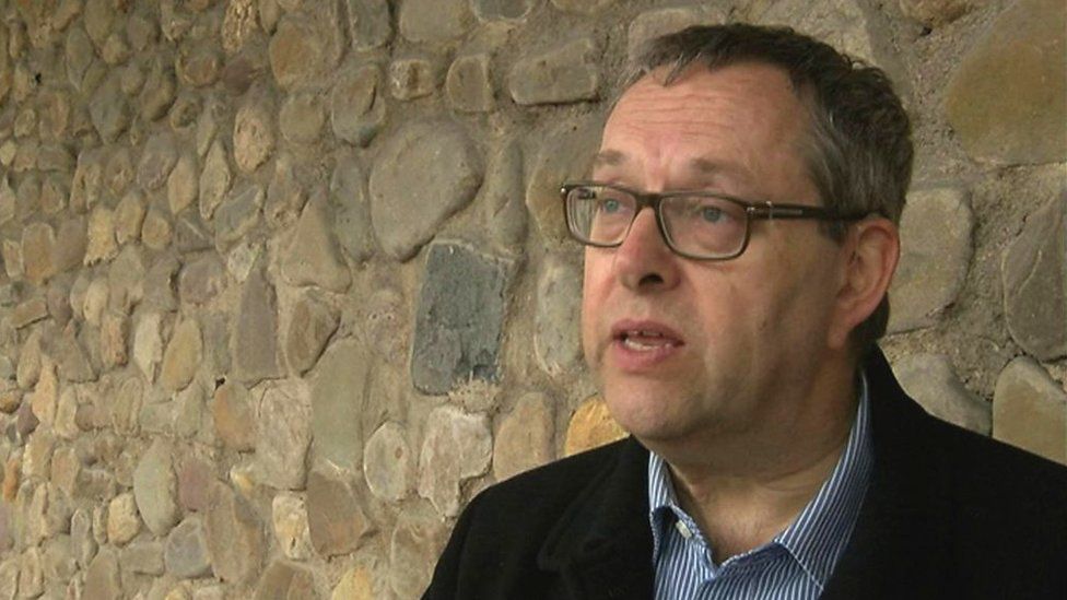 Covid: Wales vaccine supplies to be delayed 'up to four weeks' - BBC News