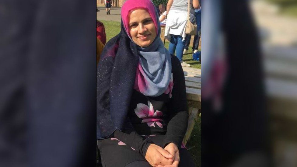 Sajid Pervez in court over wife Abida Karim's murder - BBC News