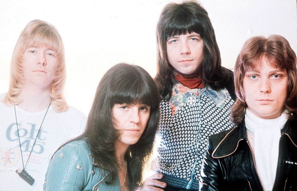 The Sweet bassist Steve Priest dies aged 72 - BBC News