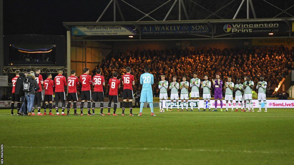 Jimmy Armfield: Football pays tribute to the late England captain - BBC ...