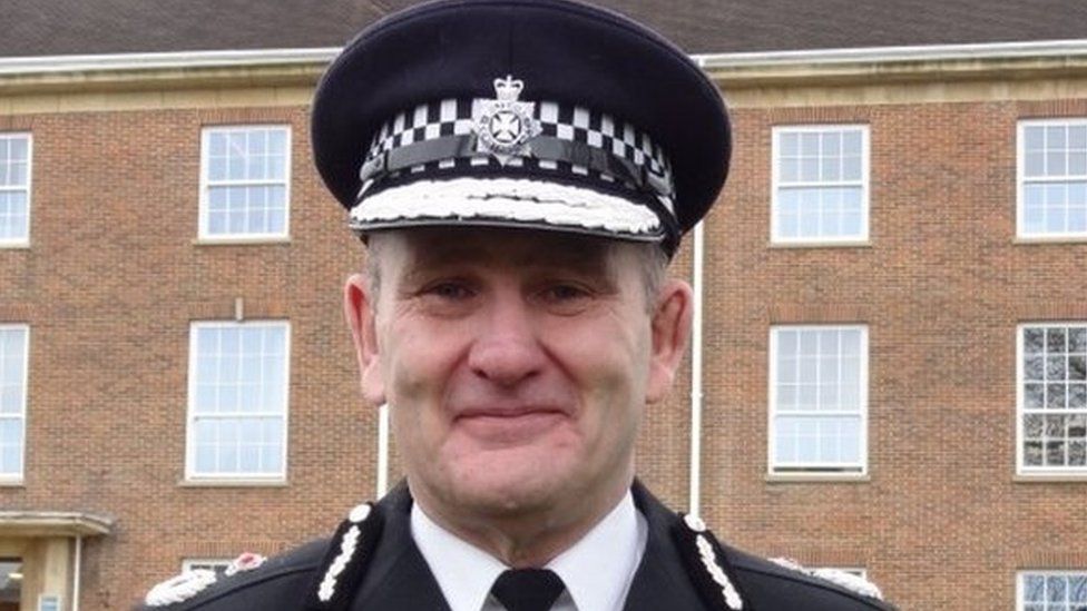 Sex abuse case misconduct hearings end in Wiltshire - BBC News