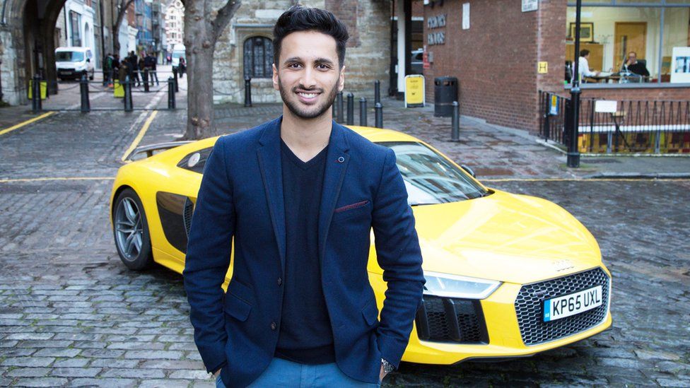 'I was embarrassed to tell friends about my business' - BBC News