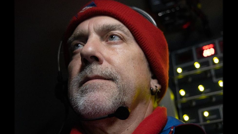 Richard Garriot: Adventurer dives to deepest part of ocean - BBC Newsround