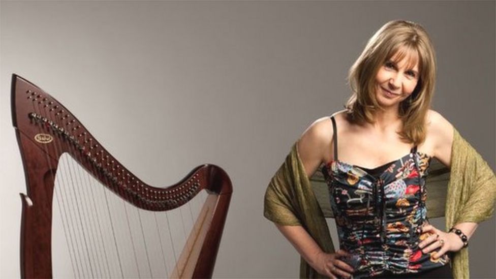 Caneuon gwerin mae'n rhaid eu clywed - BBC Cymru Fyw