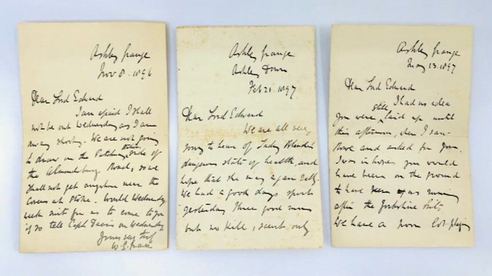 Autograph book found in dusty garage fetches £11k at auction - BBC News