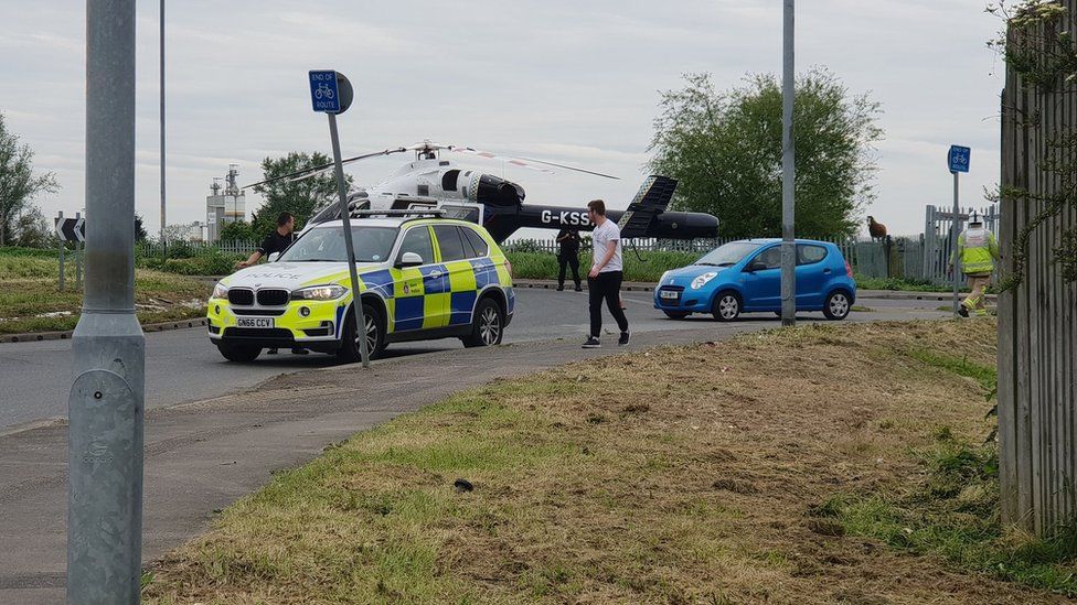 Gravesend attempted murder arrest after car hits woman - BBC News