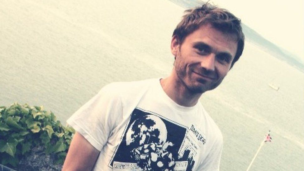 Tribute to Rafal Lachcik killed on major Swansea road - BBC News