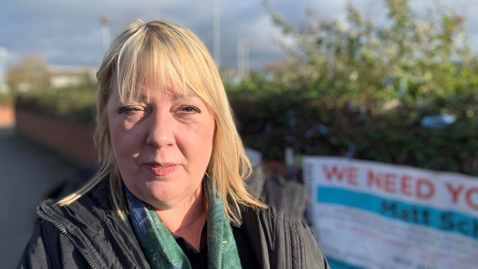 Leicester: 'Somebody knows something about my son's death' - BBC News