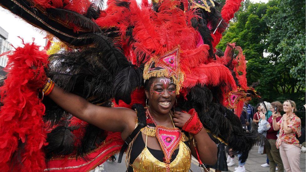 In pictures: Edinburgh Festival Carnival fills streets with colour ...