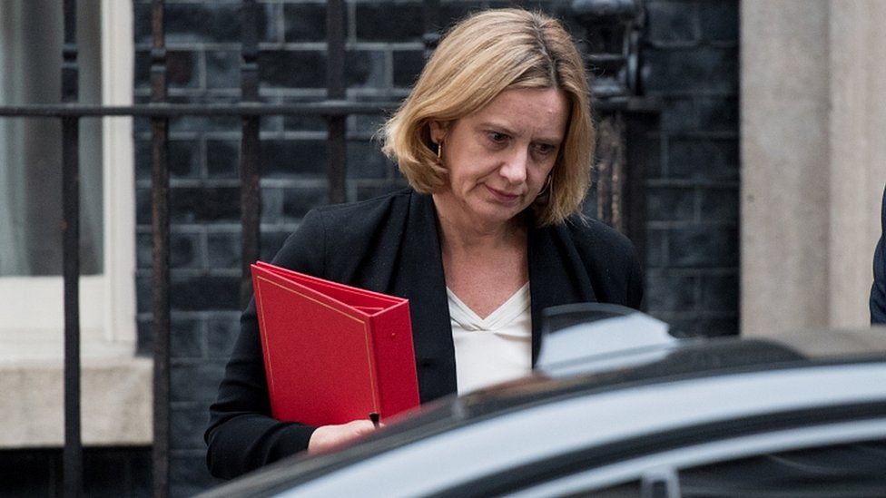 News Daily: Amber Rudd resigns and Labour's pledge on loans - BBC News