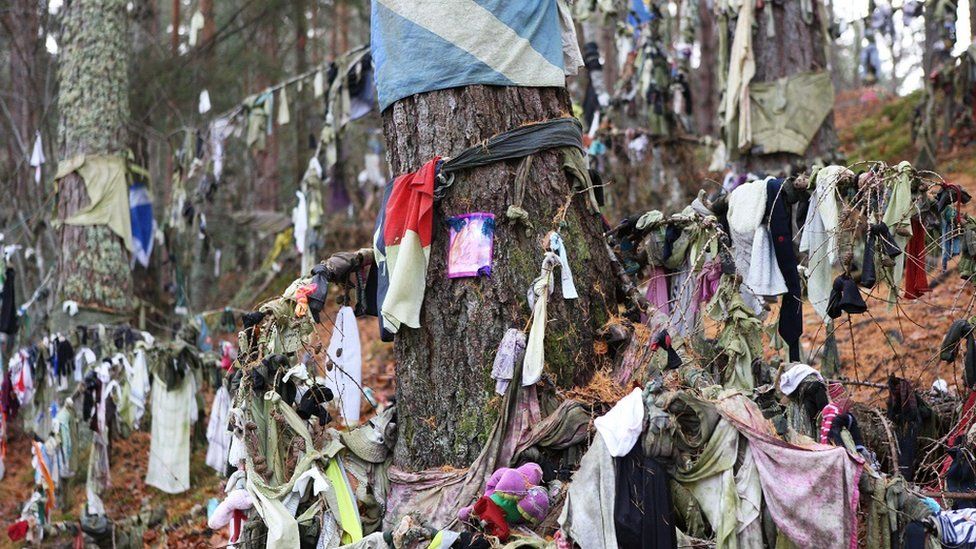 Eerie tradition or eyesore? The Clootie Well clean-up row - BBC News