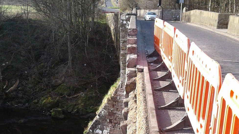 Brechin Bridge closed after second collision - BBC News