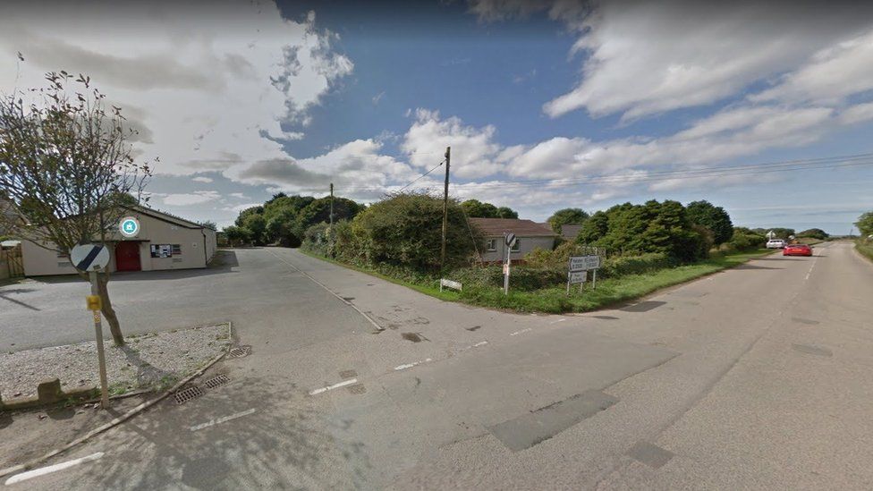 Cornwall Council leader objects to affordable housing plan - BBC News