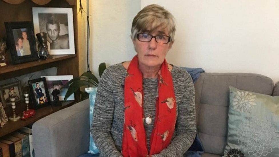 Mother of stab victim has sympathy for killer's mother - BBC News