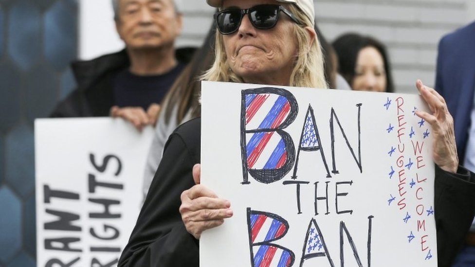 Trump's US travel ban: What's the full story? - BBC Newsround