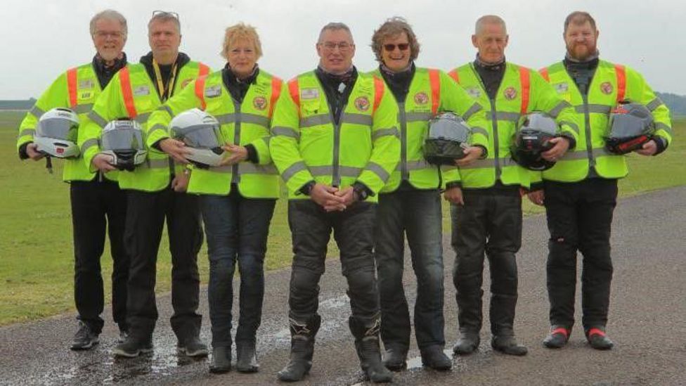Volunteer blood bikers prepare for 20,000th life saving delivery - BBC News