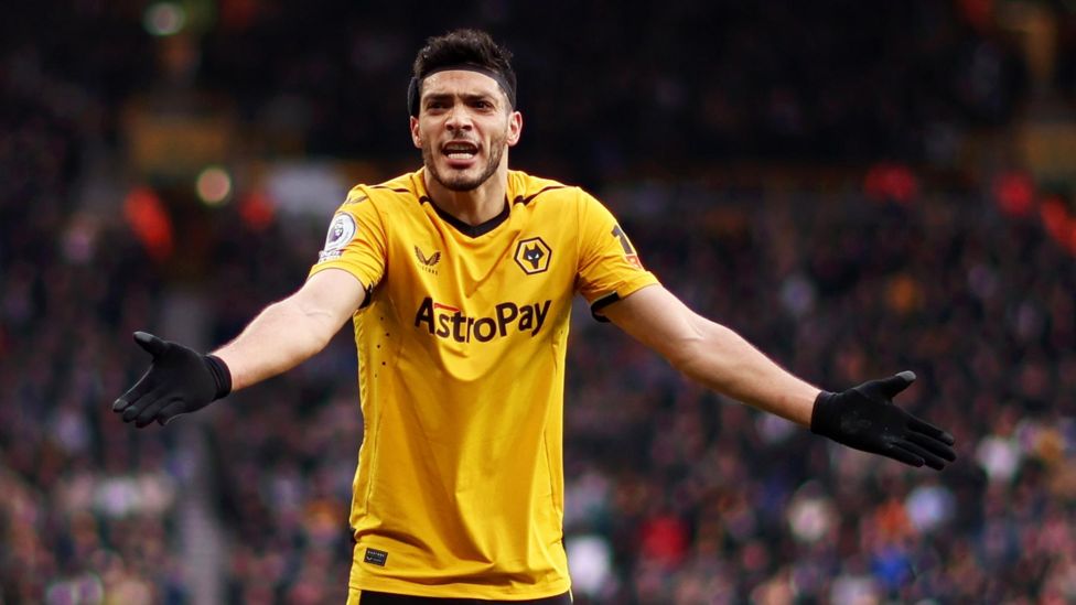 Julen Lopetegui: Wolves boss on strikers not scoring - BBC Sport